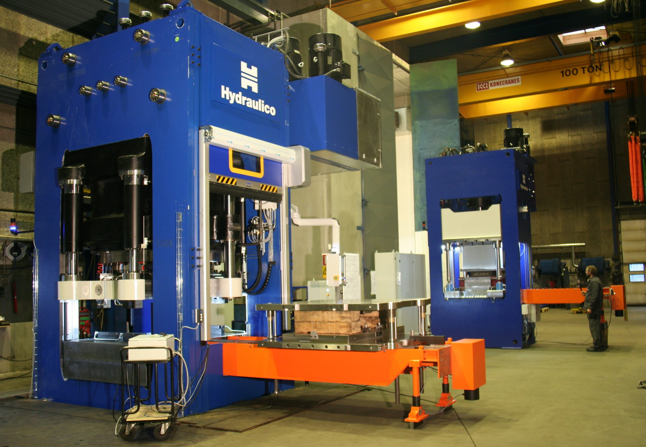 Embossing Presses - Hydraulic presses - Hydraulico